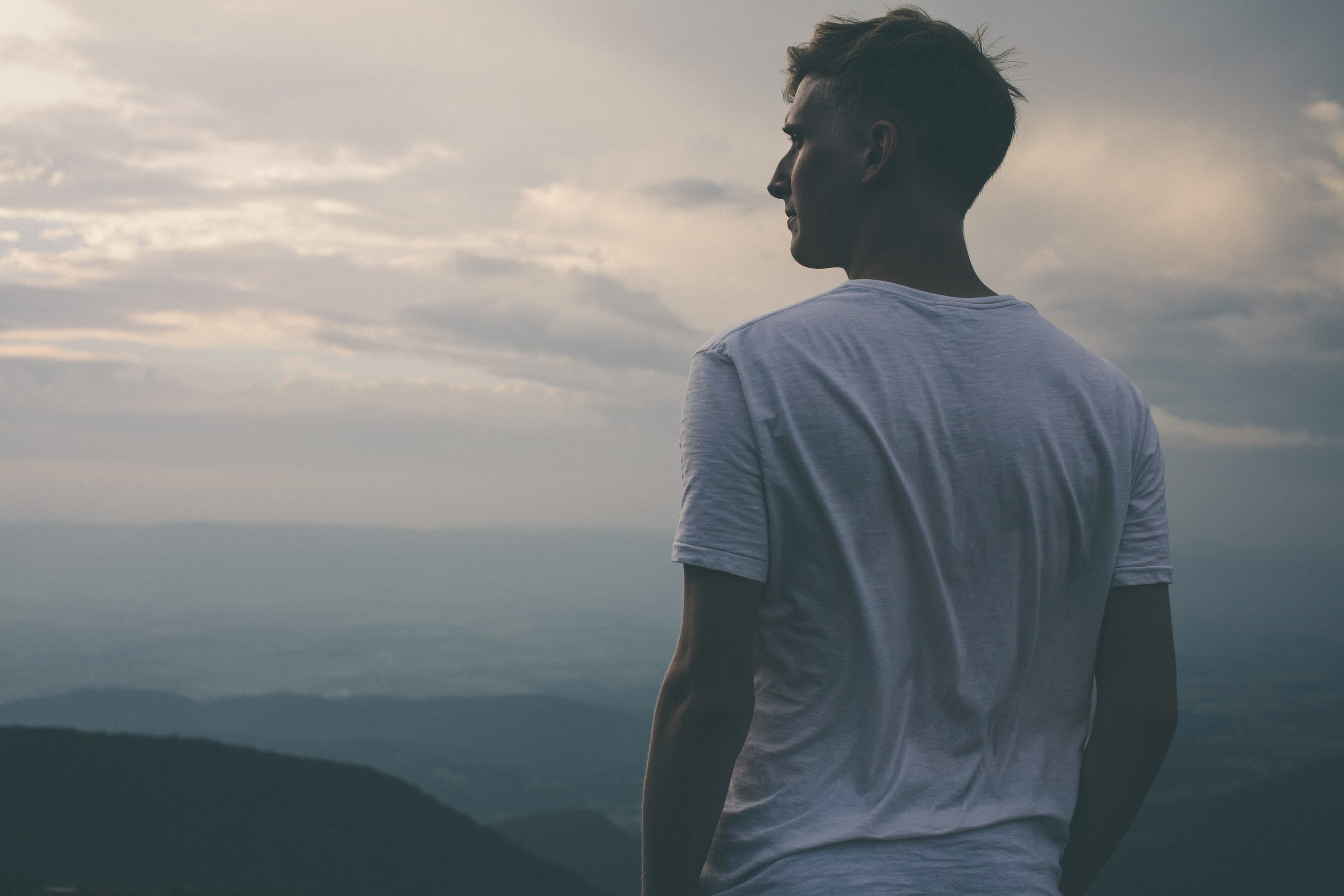 How To Make Your Ex Boyfriend Miss You- 5 Essential Tactics
